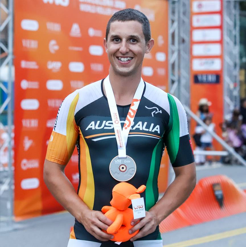 Pijnlijke rentree Daniel Greig - Schaatsen.nl