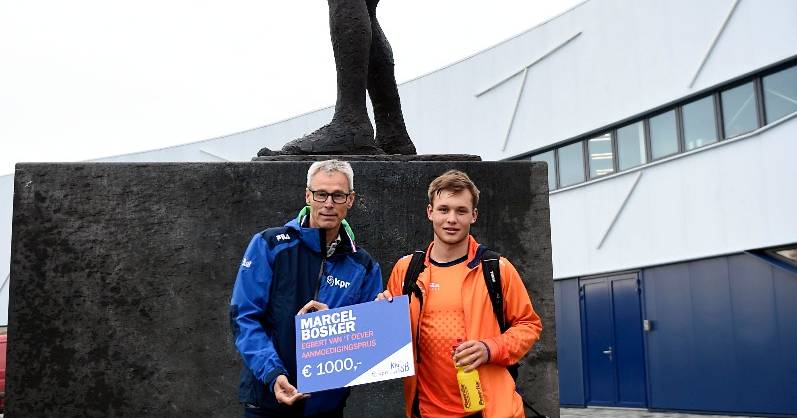 Egbert van 't Oever Aanmoedigingsprijs voor Bosker - Schaatsen.nl